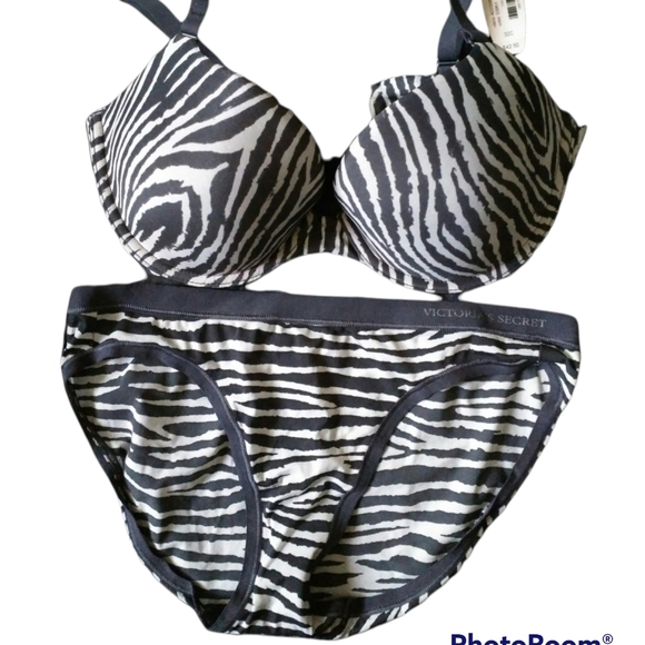 Victoria's Secret | Intimates & Sleepwear | Victorias Secret Naked ...